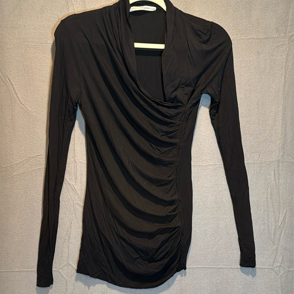 Peruvian Connection | Tops | Peruvian Connection Black Fitted Long ...